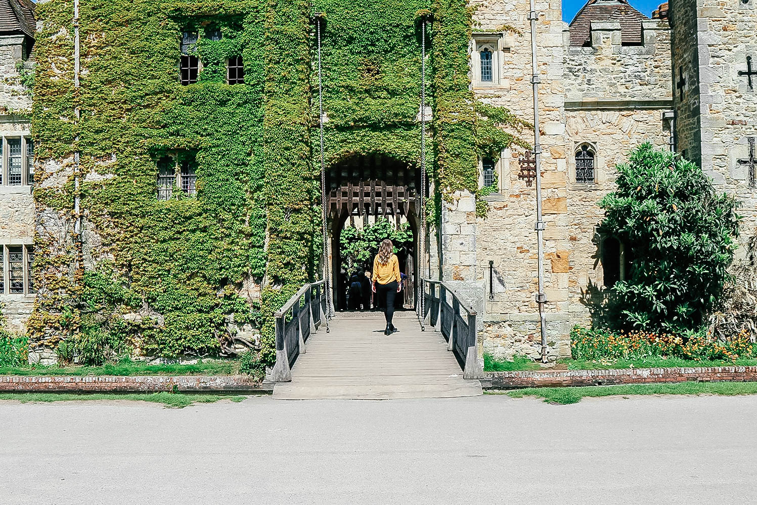 Visiting Hever Castle - Amy Morgan & Co