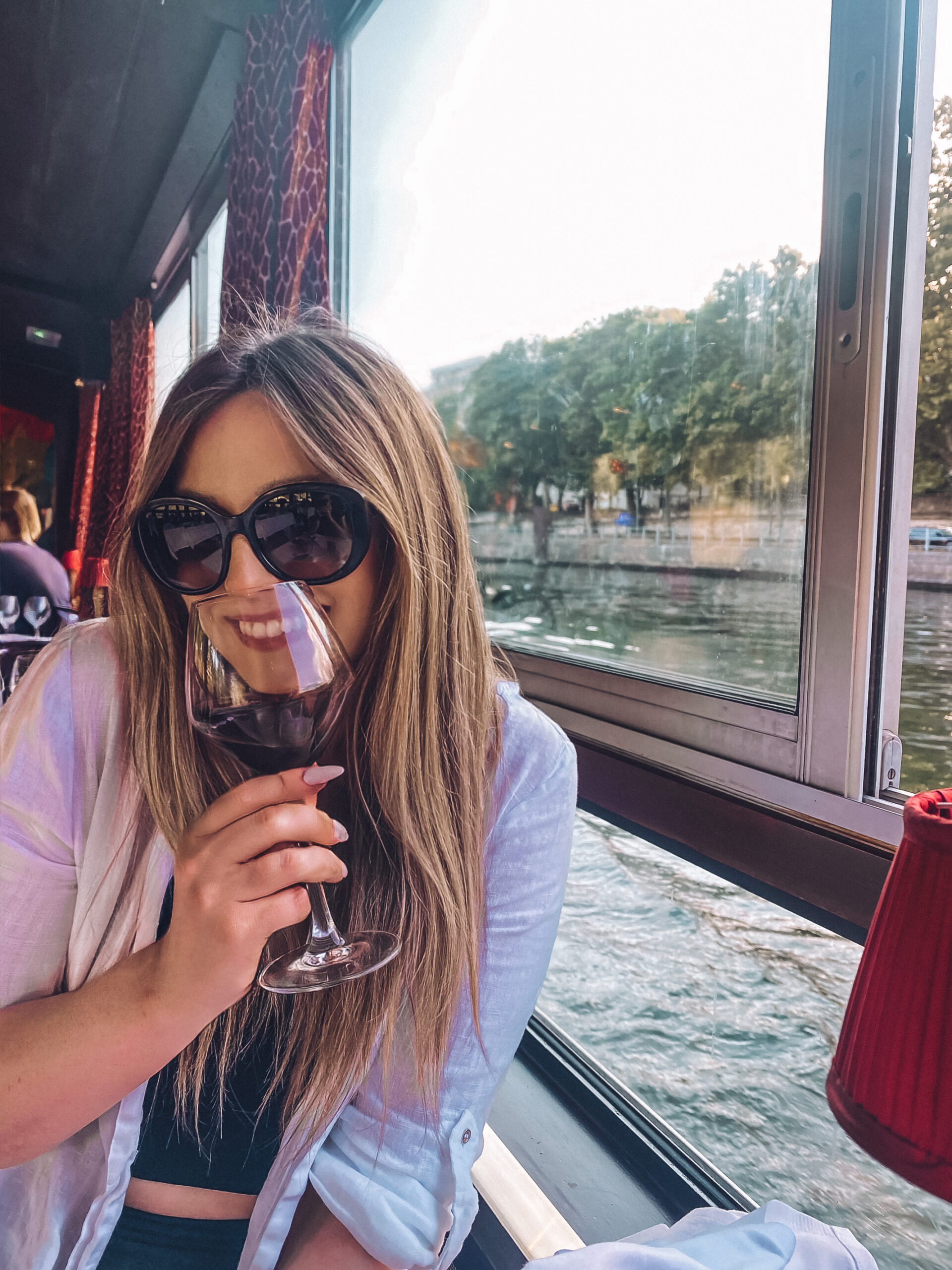 Maxims Sur Seine: The Best Dinner Cruise In Paris? - Amy Morgan & Co