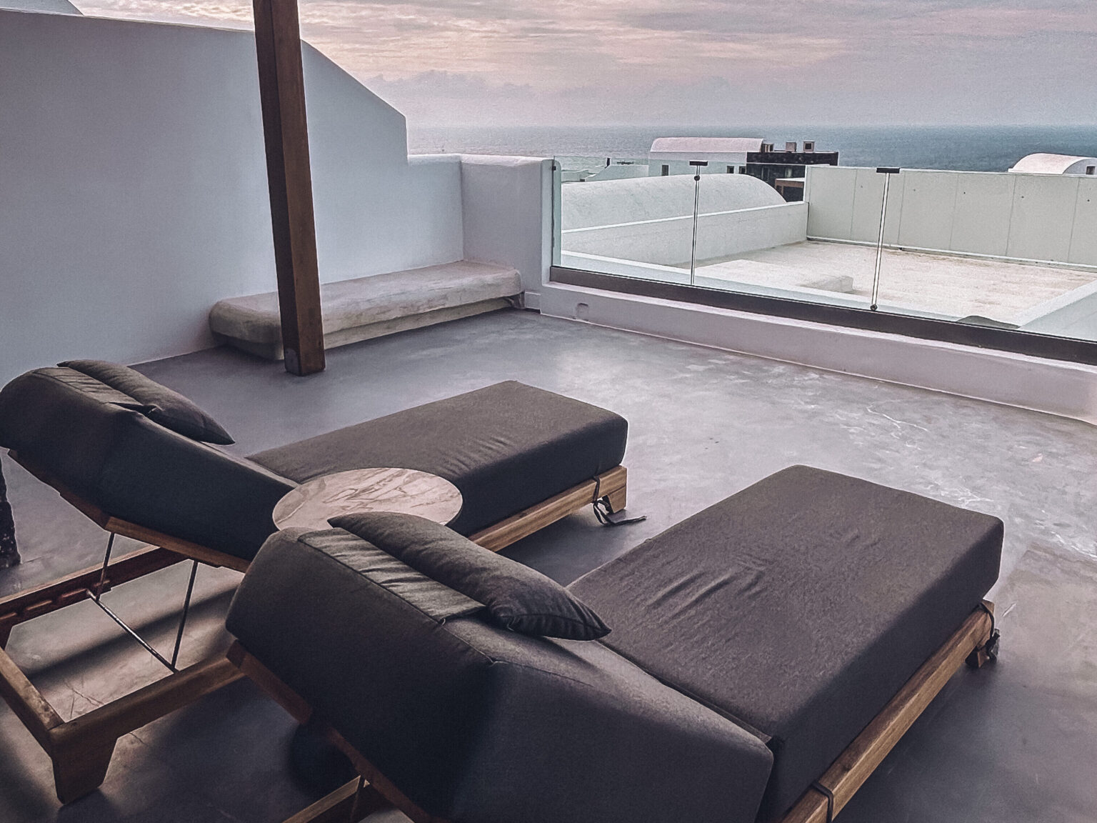 Eating at Pelekanos Santorini - Amy Morgan & Co